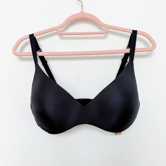 SKIMS | Intimates & Sleepwear | Nwt Skims Smoothing Full Coverage Bra ...